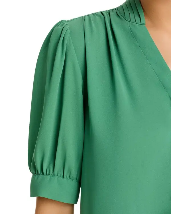 T Tahari Short Sleeve Split Neck Blouse