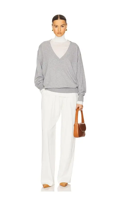 HELSA Oversized V-neck Sweater