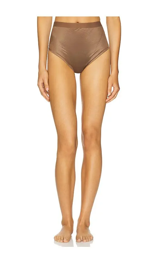 Spanx Spanxshape Invisible Thong In Brown - Chestnut Brown
