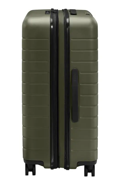 AWAY Medium Flex Suitcase - Olive Green