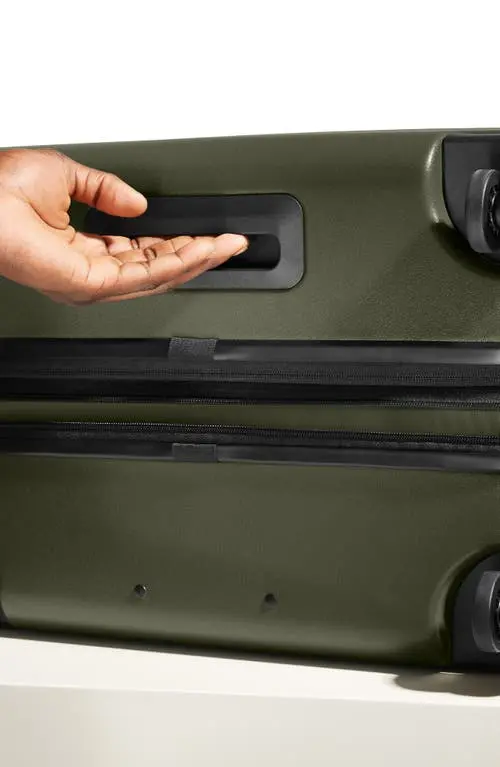 AWAY Medium Flex Suitcase - Olive Green