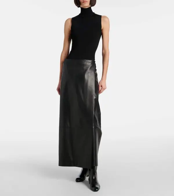 Khaite Benita Ribbed-knit Turtleneck Top