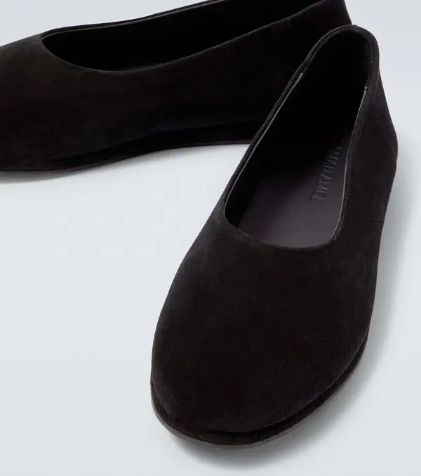 SAMAN AMEL City Suede Slip-on Shoes