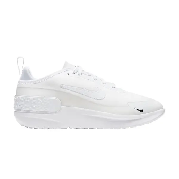 Nike Amixa Sneakers