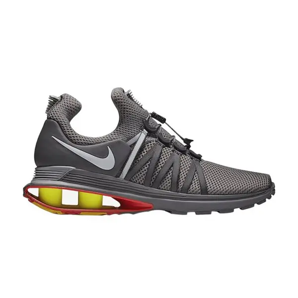 Nike Shox Gravity Sneakers - Grey