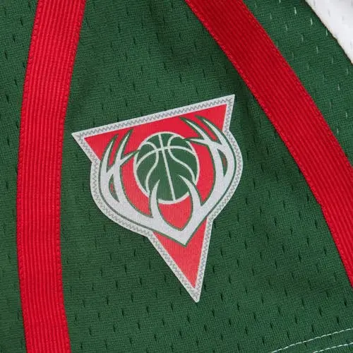 Mitchell & Ness Milwaukee Bucks 2013/14 Swingman Shorts