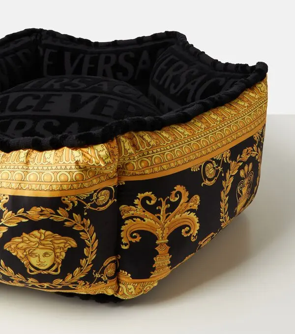 Versace I ♡ Baroque Small Cotton Dog Bed - Black