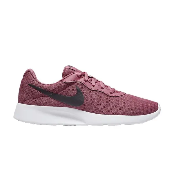 Nike Tanjun Sneakers - Pink