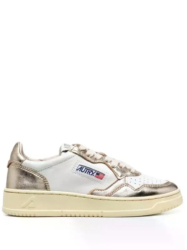 AUTRY Medalist Perforated Sneakers - White