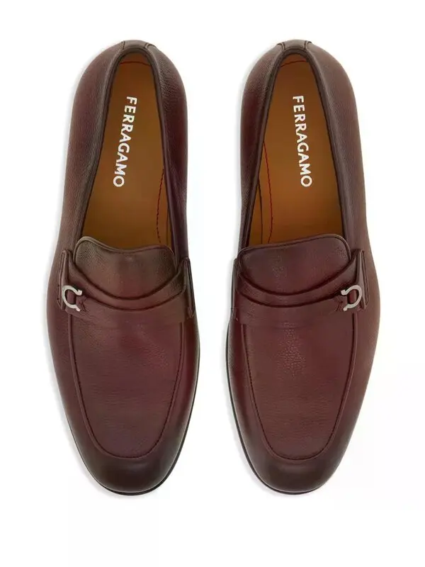 FERRAGAMO Gancini-plaque Leather Loafers