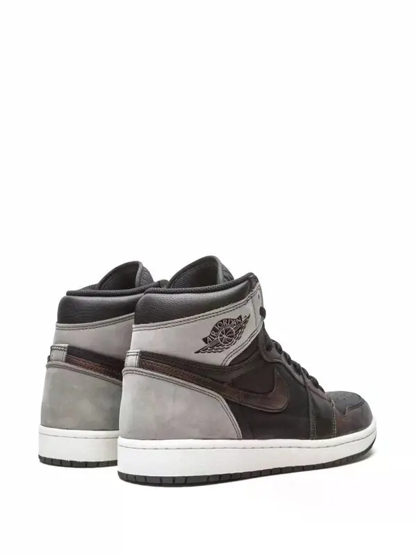 JORDAN Air 1 Retro High Og Sneakers - Black