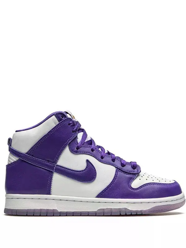 Nike Dunk High Sneakers - White
