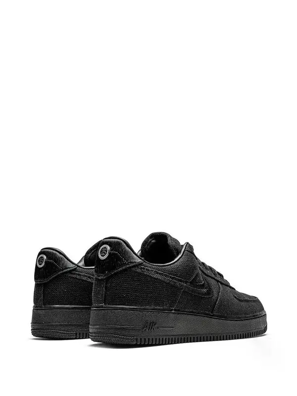 Nike X Stüssy Air Force 1 Low Sneakers