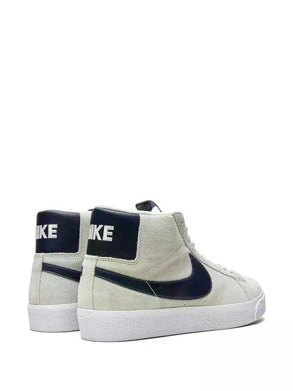 Nike Sb Zoom Blazer Mid Sneakers