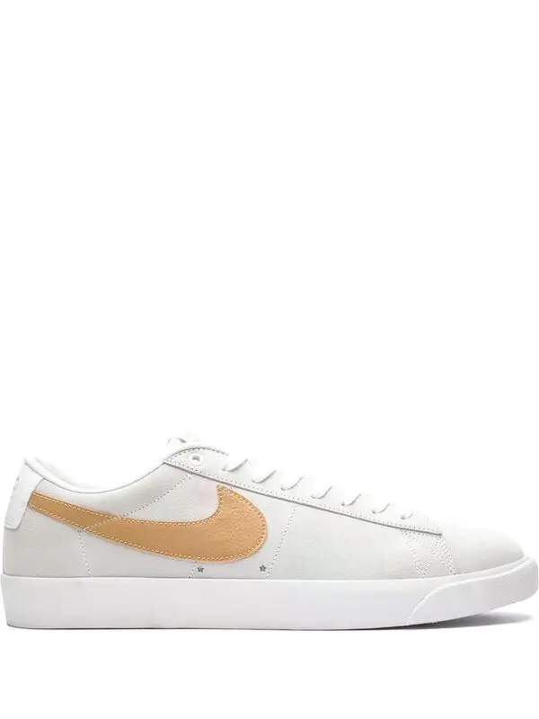 Nike Sb Blazer Low Sneakers - Neutrals