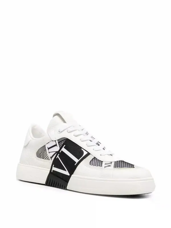 Valentino Garavani Vl7n Panelled Sneakers