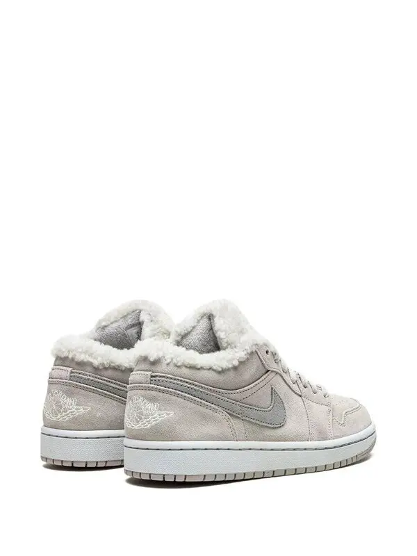 JORDAN Air 1 Low Se Sherpa Fleece Sneakers