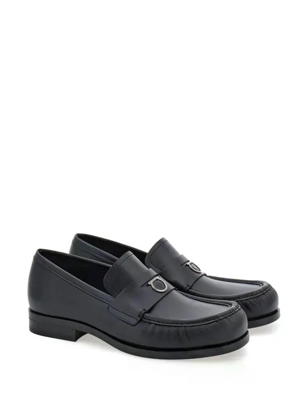FERRAGAMO Gancini-plaque Leather Loafers