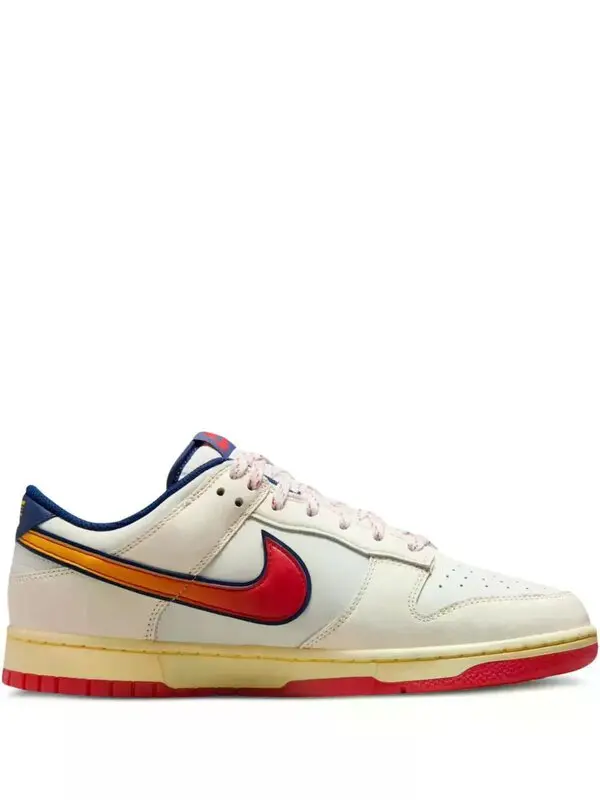 Nike Dunk Low Retro Lettering Sneakers - Neutrals