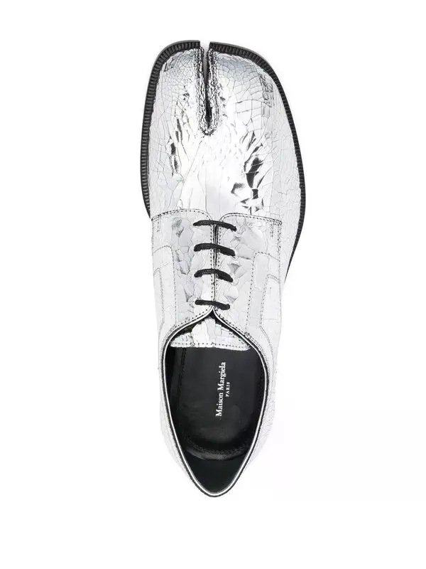 MAISON MARGIELA Tabi Mirror-effect Lace-up Brogues - Silver