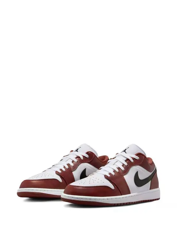 JORDAN 1 Low Se Sneakers - Red