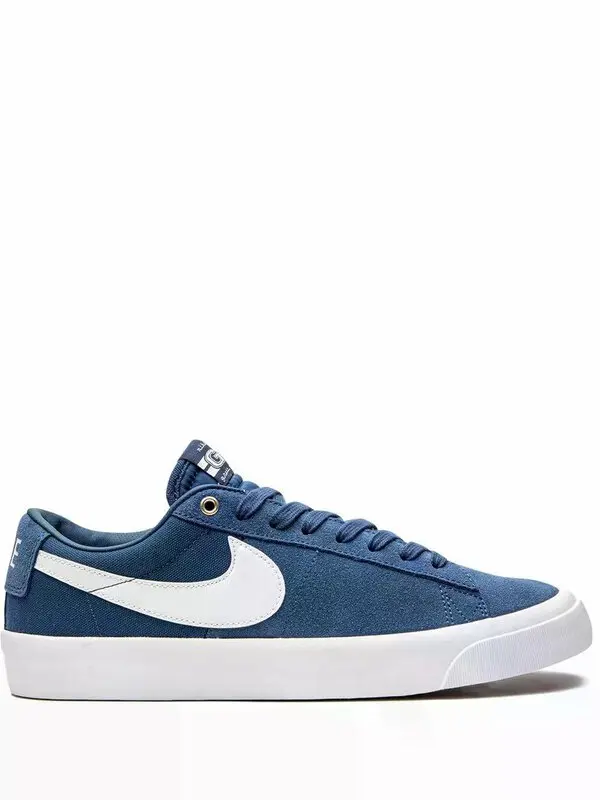 Nike Sb Zoom Blazer Low Pro Gt Sneakers - Blue