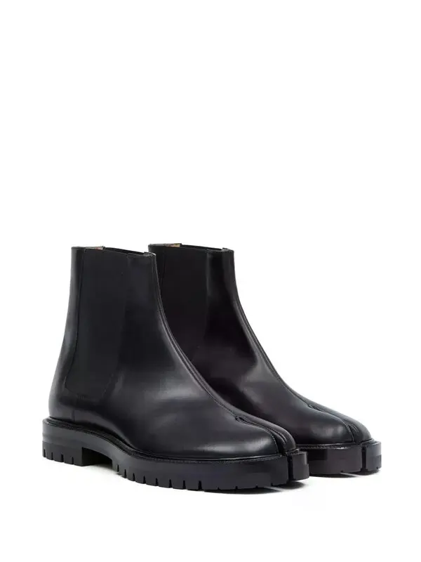 MAISON MARGIELA Tabi Chelsea Boots - Black