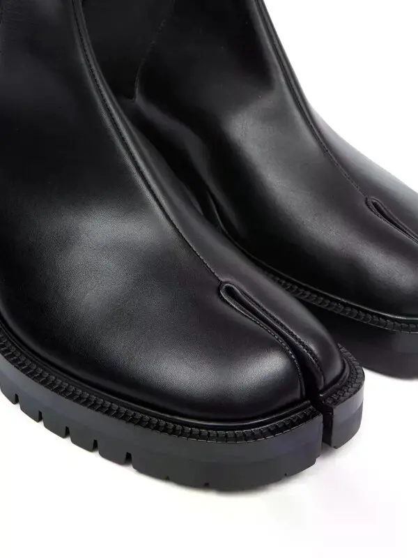 MAISON MARGIELA Tabi Chelsea Boots - Black