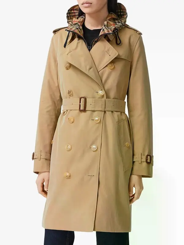 Burberry Kensington Heritage Trench Coat