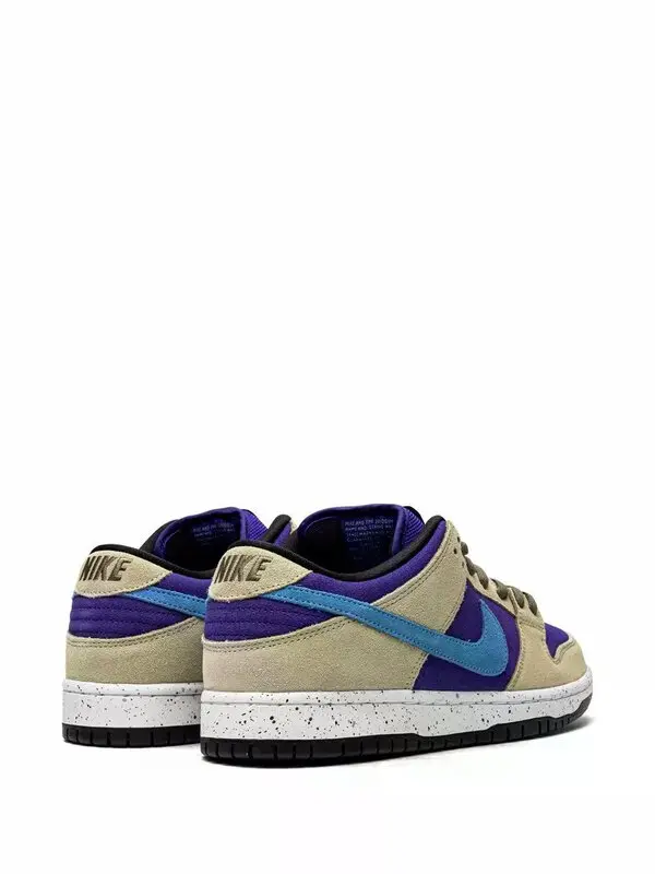 Nike Dunk Low Sb Celadon Sneakers - Green