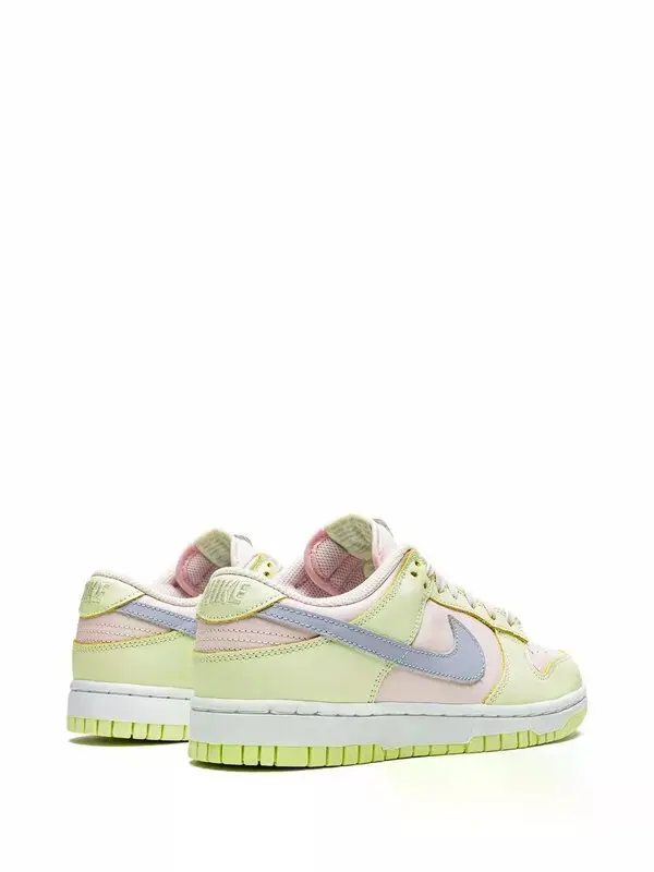 Nike Dunk Low Sneakers - Pink