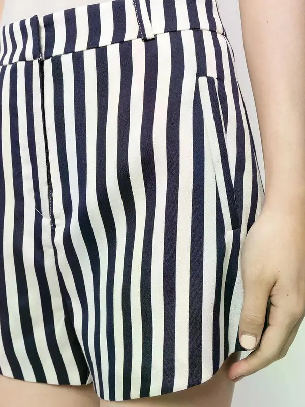 MACGRAW Poppy Striped Shorts