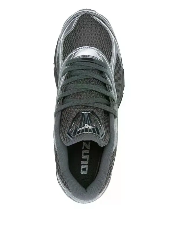 Mizuno Lace-up Fastening Sneakers With Padded Ankle And Chunky Rubber Sole - Grey