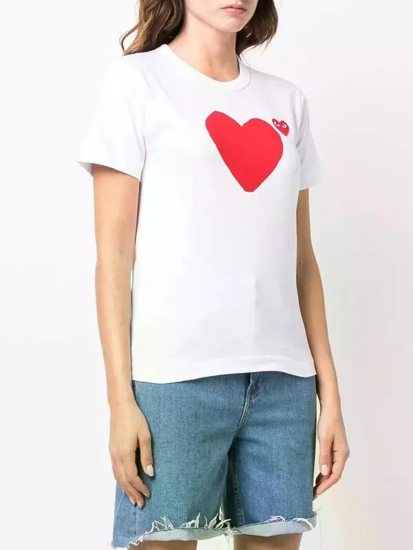 Play Comme Des Garcon Signature Heart Logo-patch T-shirt