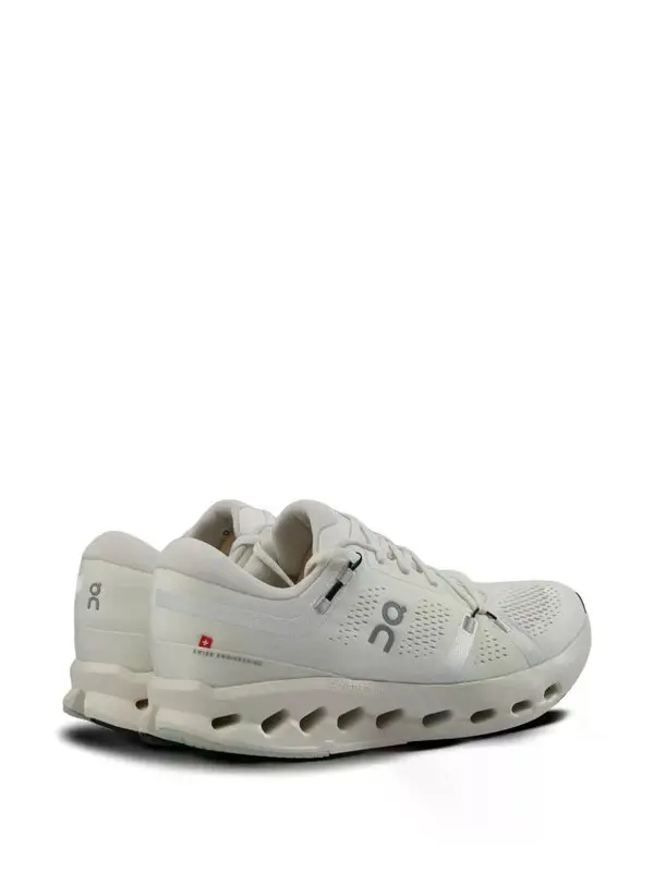 On Cloudsurfer 2 Sneakers