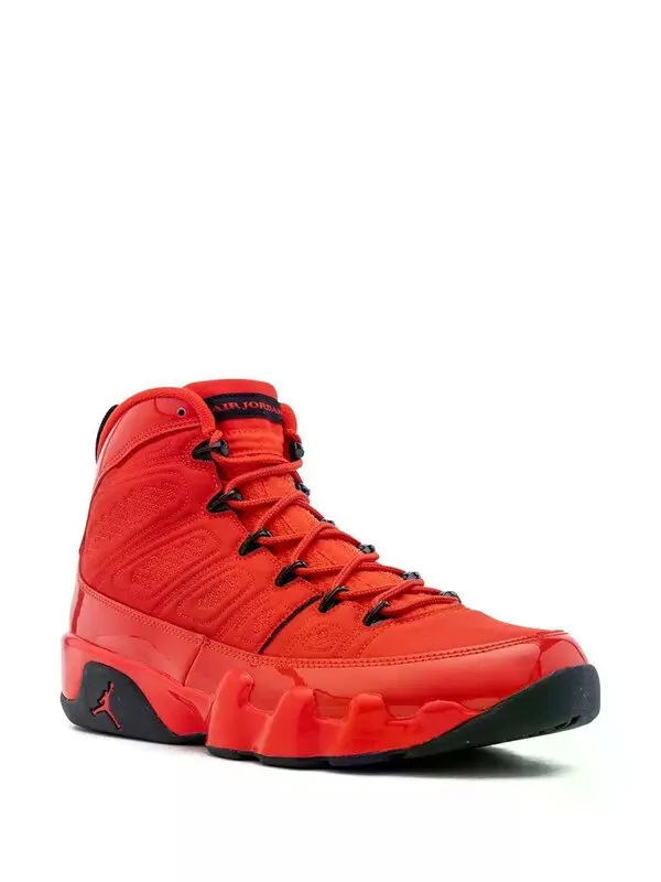 JORDAN Air Retro Chile Sneakers - Red