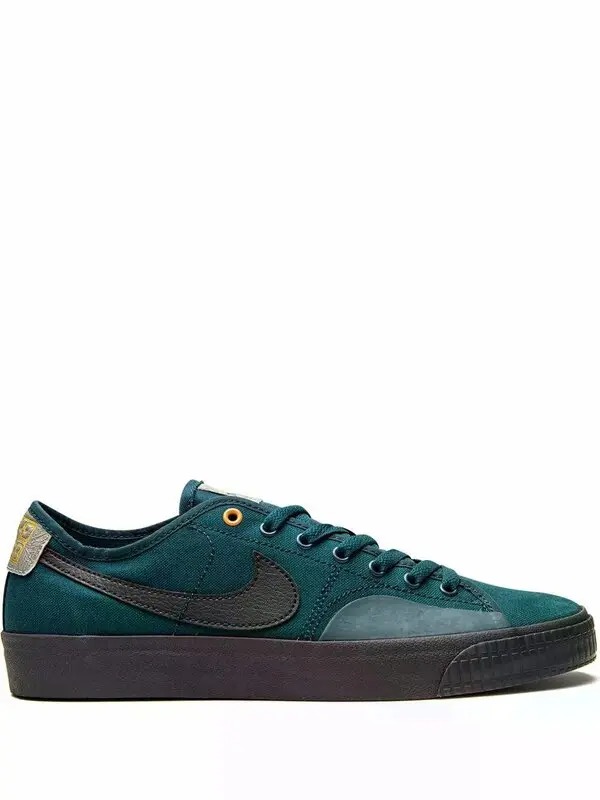 Nike Blazer Court Daan Van Der Linden Sneakers