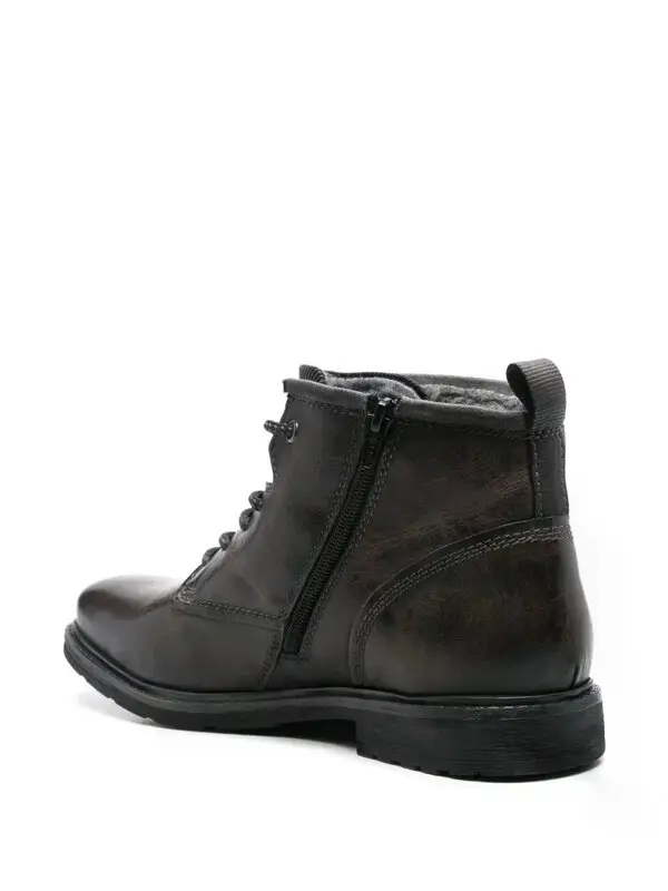 BUGATTI Cedar Ankle Boots