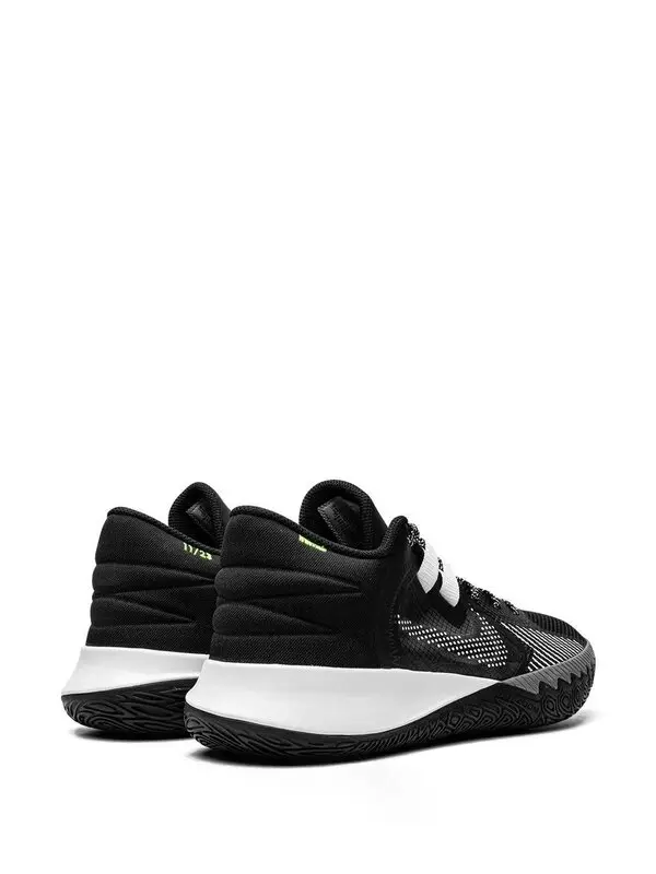 Nike Kyrie Flytrap V Sneakers