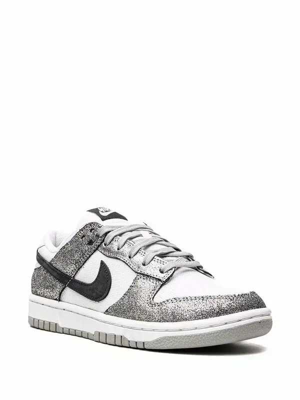 Nike Dunk Low Golden Gals Sneakers - Grey