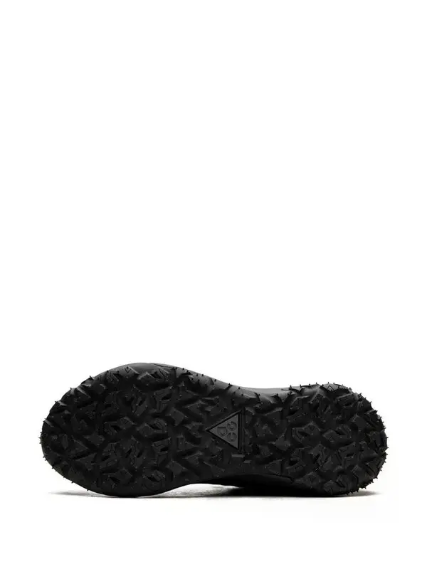 Nike Mountain Fly 2 Sneakers - Black