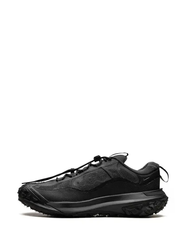 Nike Mountain Fly 2 Sneakers - Black