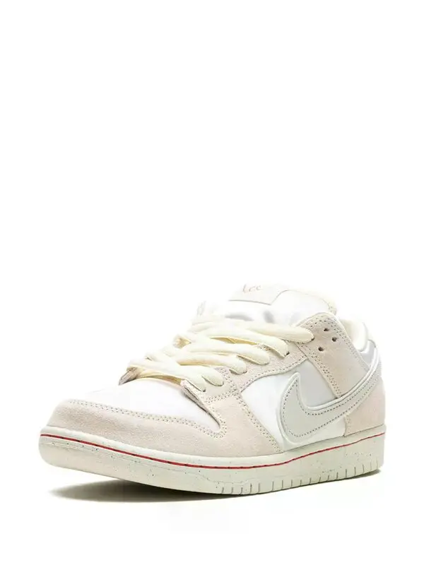Nike Sb Dunk Low Valentine's Day Low Love Found Sneakers - Neutrals