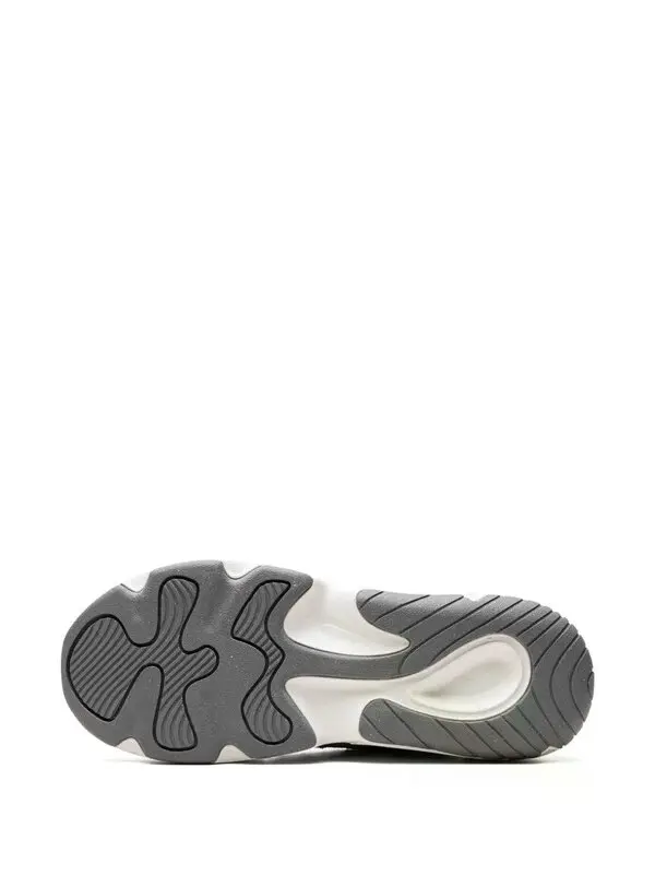 Nike Tech Hera Sneakers