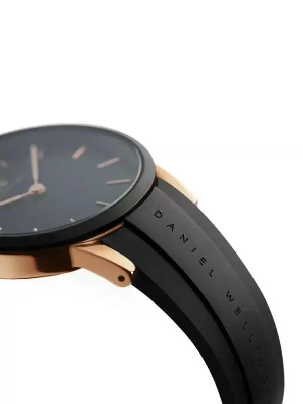 DANIEL WELLINGTON Iconic Motion 32mm Timepiece