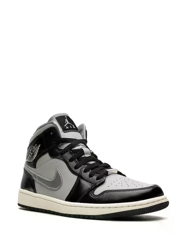 JORDAN Air 1 Mid Se Chrome Sneakers - Black