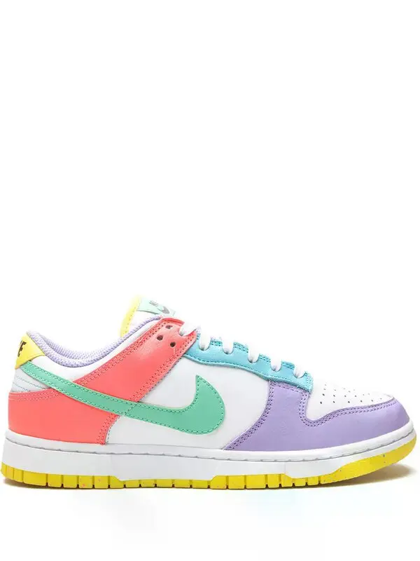 Nike Dunk Low Se Easter Sneakers - White