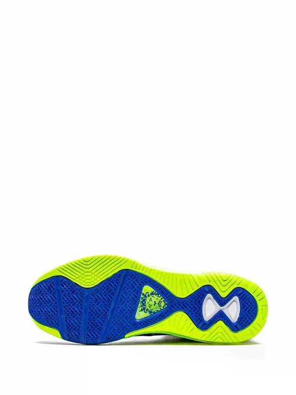 Nike Lebron V2 Low Sprite Sneakers