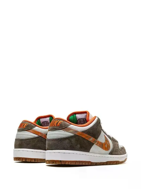 Nike X Crushed Dc Sb Dunk Low Pro Qs Sneakers