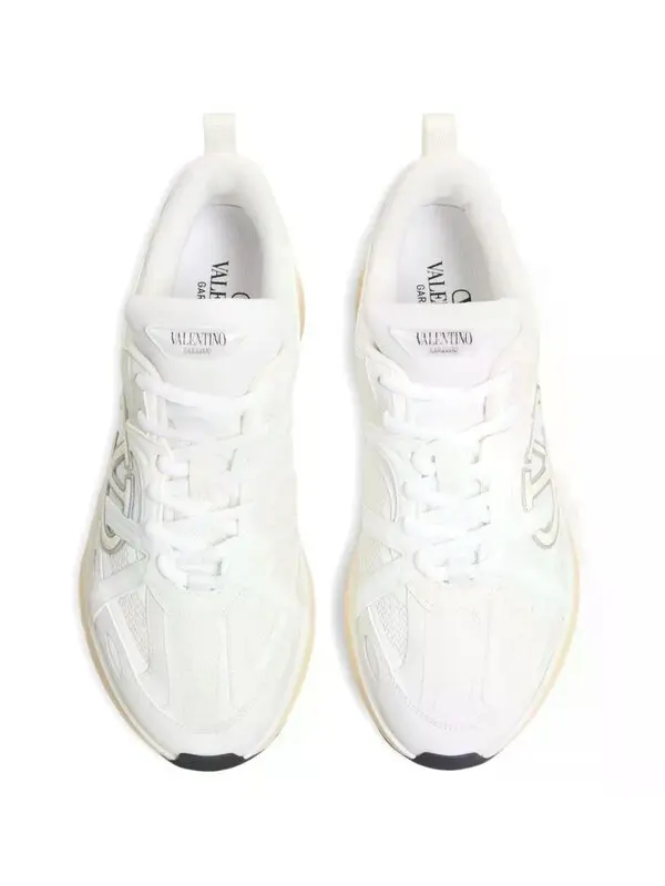 Valentino Garavani Vlogo Easyjog Sneakers - White